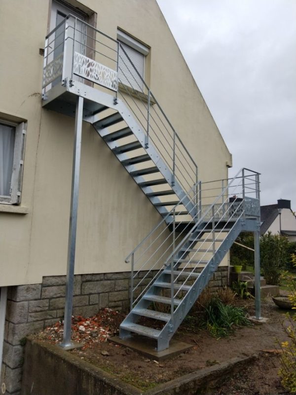 Escalier en colimaçon extérieur | SteelMetal